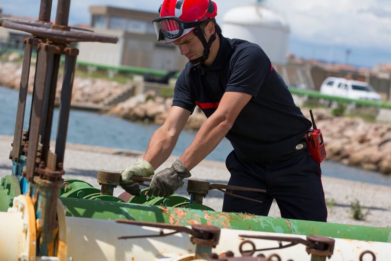 Fighting fire – Top radio communication tips for every firefighter